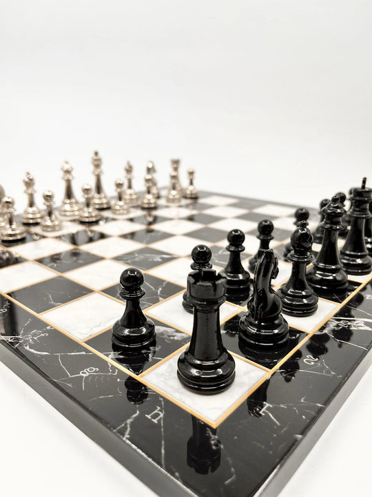 Understanding Standard Chess Board Dimensions – My Chess Sets