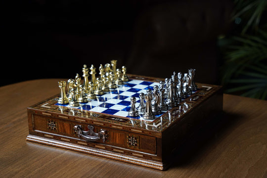 Chess vs Go: A Comparative Look at Two Classic Strategy Games – My ...